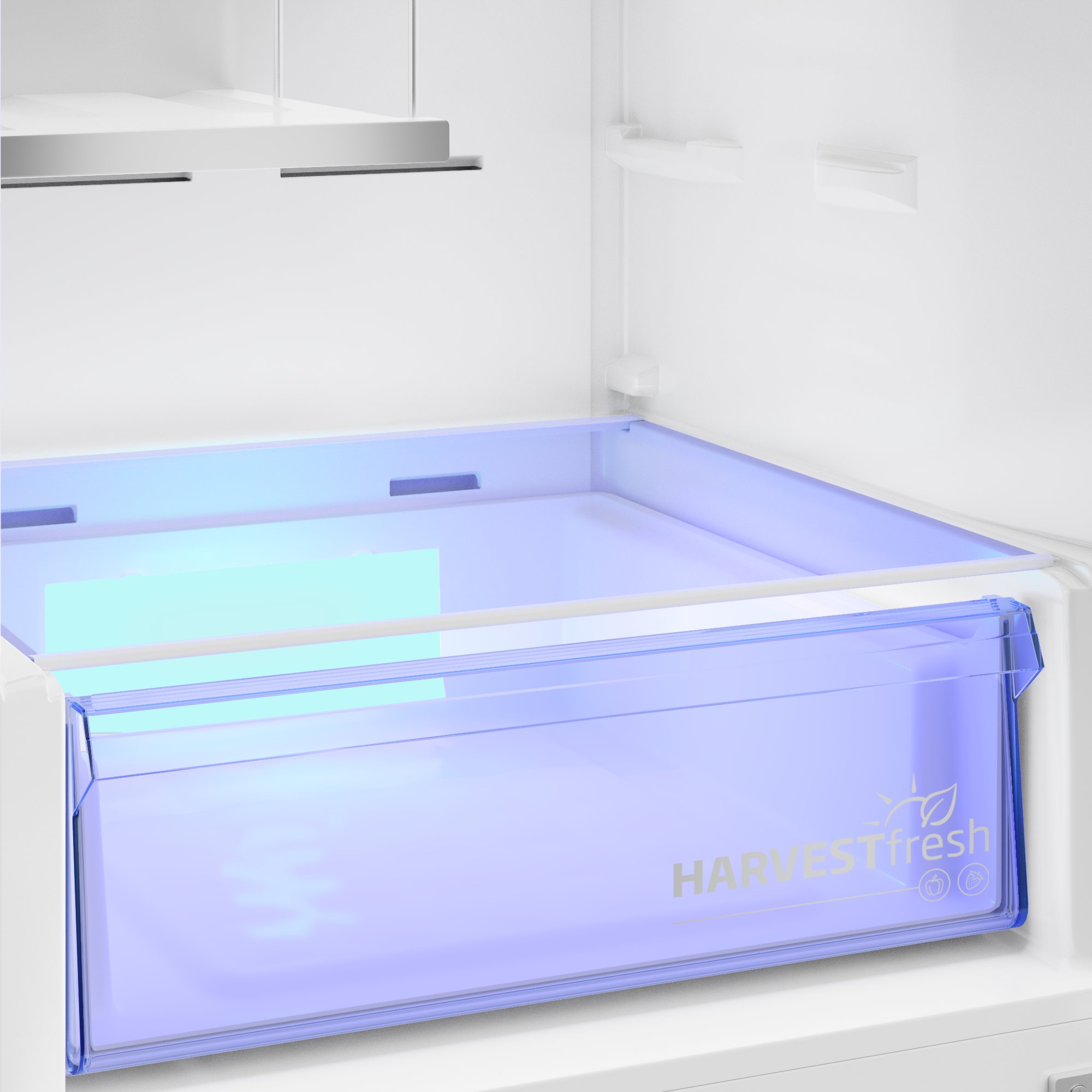 Frost Free Combi Fridge Freezer with HarvestFresh™ Technology CNG4692V ...