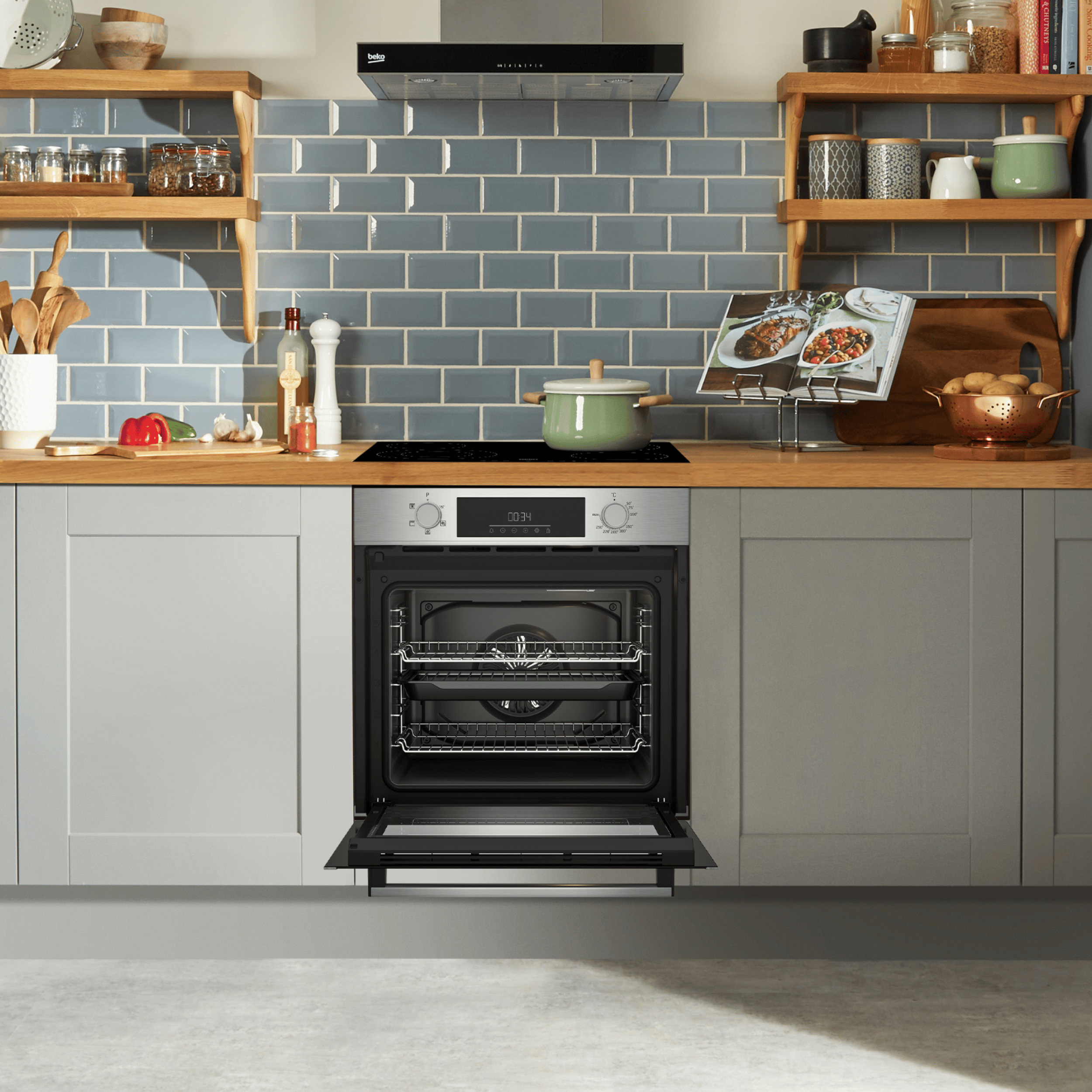 60cm Built-In Single Fan Oven with AeroPerfect™ BBIF16300 | Beko UK
