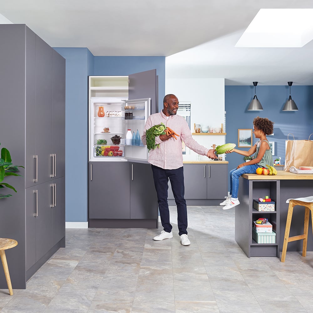 Integrated Fridge Freezer BCSM450 | Beko UK