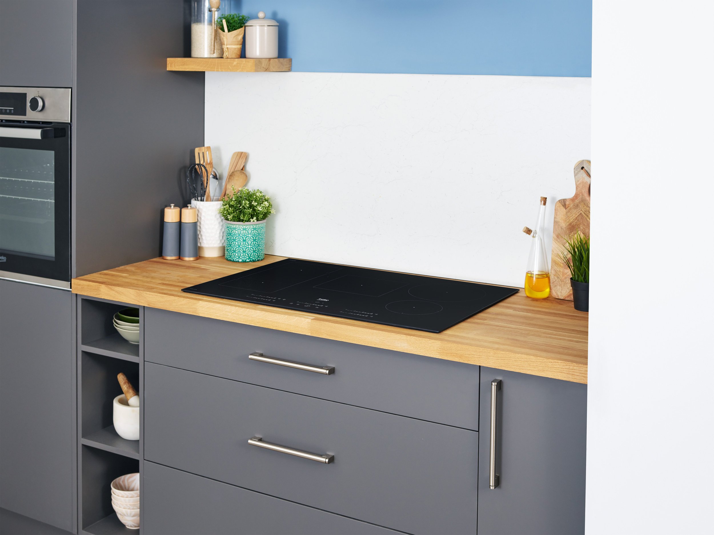 80cm Induction Hob with IndyFlex HII85700UFT | Beko UK