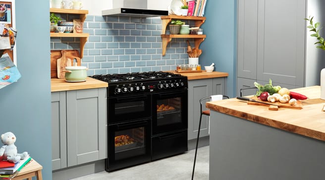 What is a Range Cooker? Discover the Versatility and Style | Beko UK