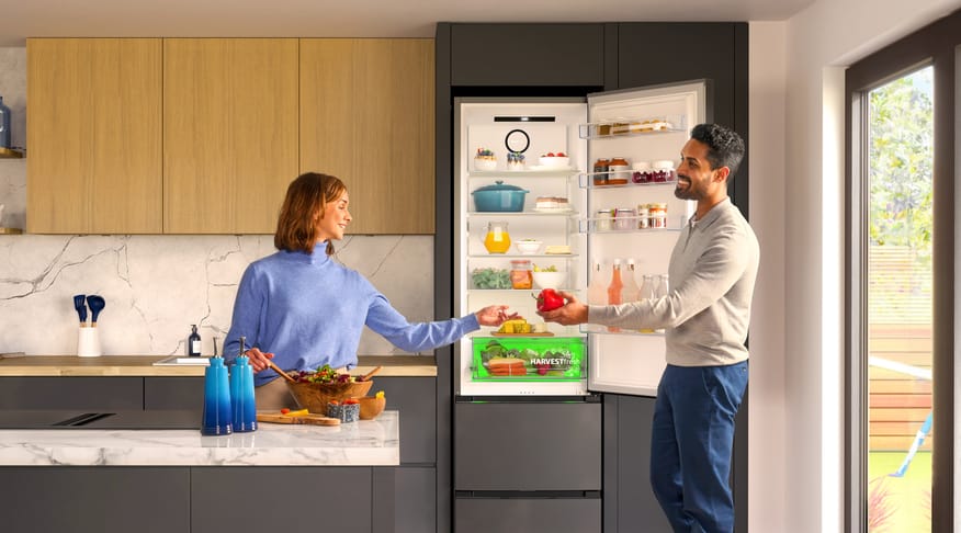 How to choose the right size fridge freezer for your kitchen | Beko UK